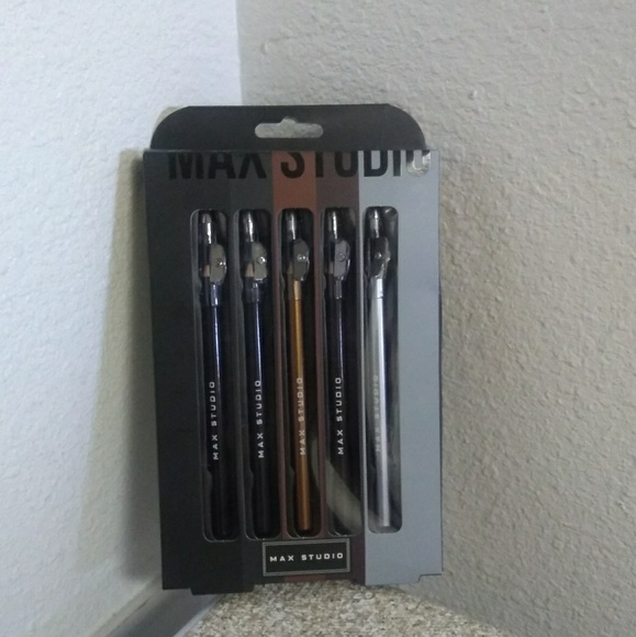 Max Studio | Makeup | Max Studio Ombre Eyeliner Collection | Poshmark